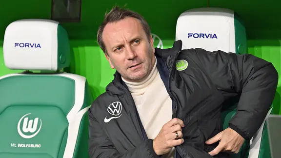 FC Hansa besiegt den Penzliner SV souverän | ndr.de