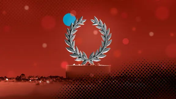 Berit Glanz über ihren neuen Roman "Unter weitem Himmel" | ndr.de