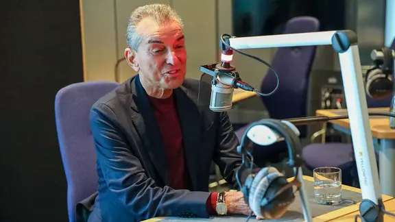 Exzellent und unmissverständlich: "Mensch!" von Michel Friedman | ndr.de