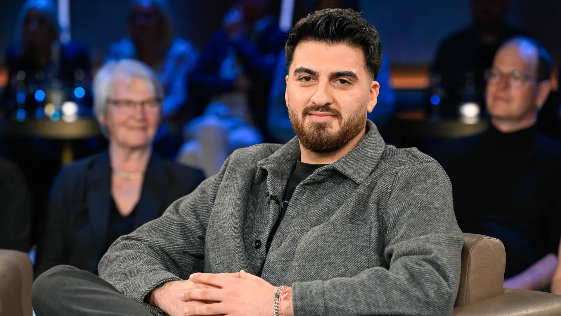 Tahsim Durgun: "Bücher können durchaus etwas verändern" | ndr.de