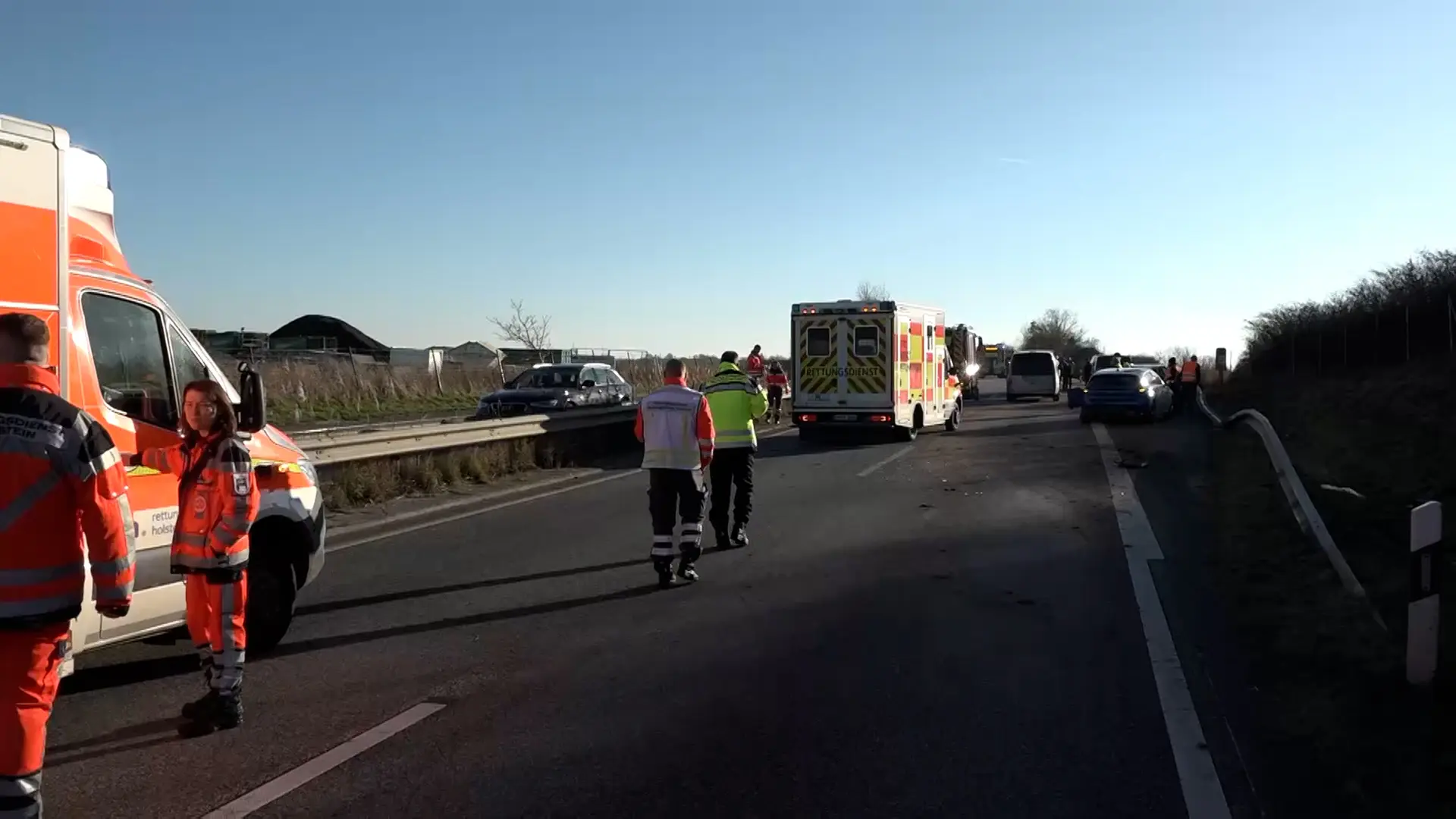 Oldenburg in Holstein: Schwerer Unfall auf A1 mit Todesopfer | ndr.de