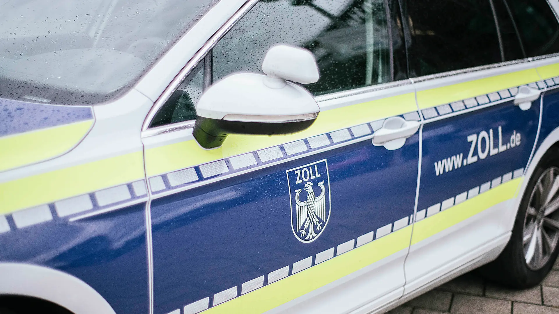 Schwarzarbeit: Logistikfirmen in Hamburg und Hannover durchsucht | ndr.de