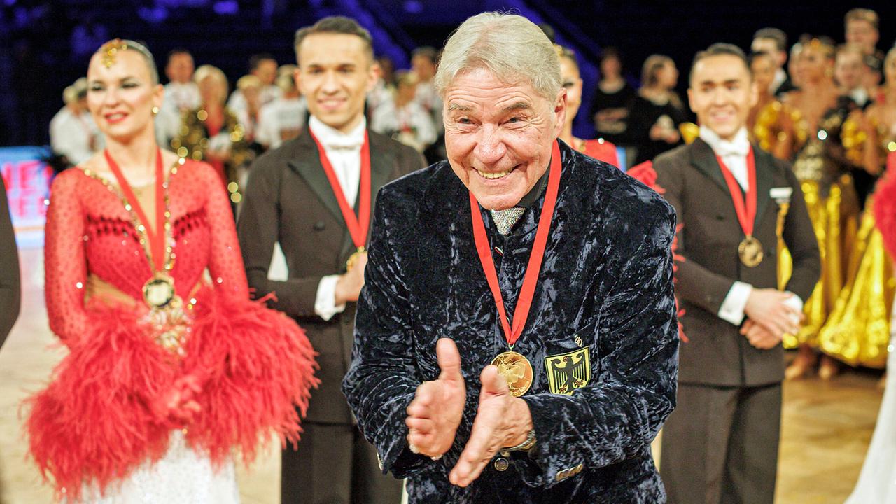 Tanz-Trainerlegende Rüdiger Knaack: Ende einer Ära - und weiter große ...