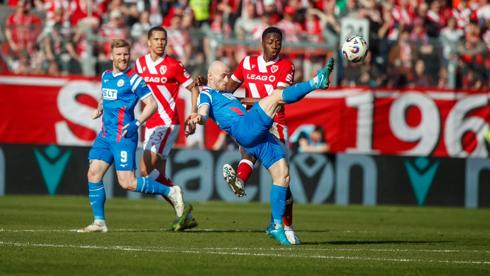 3. Liga: Hansa Rostock holt im Spitzenspiel bei Energie Cottbus einen ...
