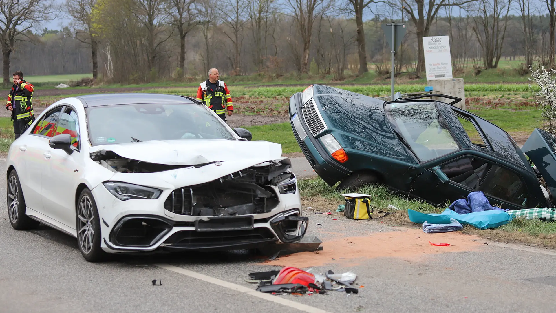 Drei Verletzte nach Verkehrsunfall auf B431 bei Holm | ndr.de