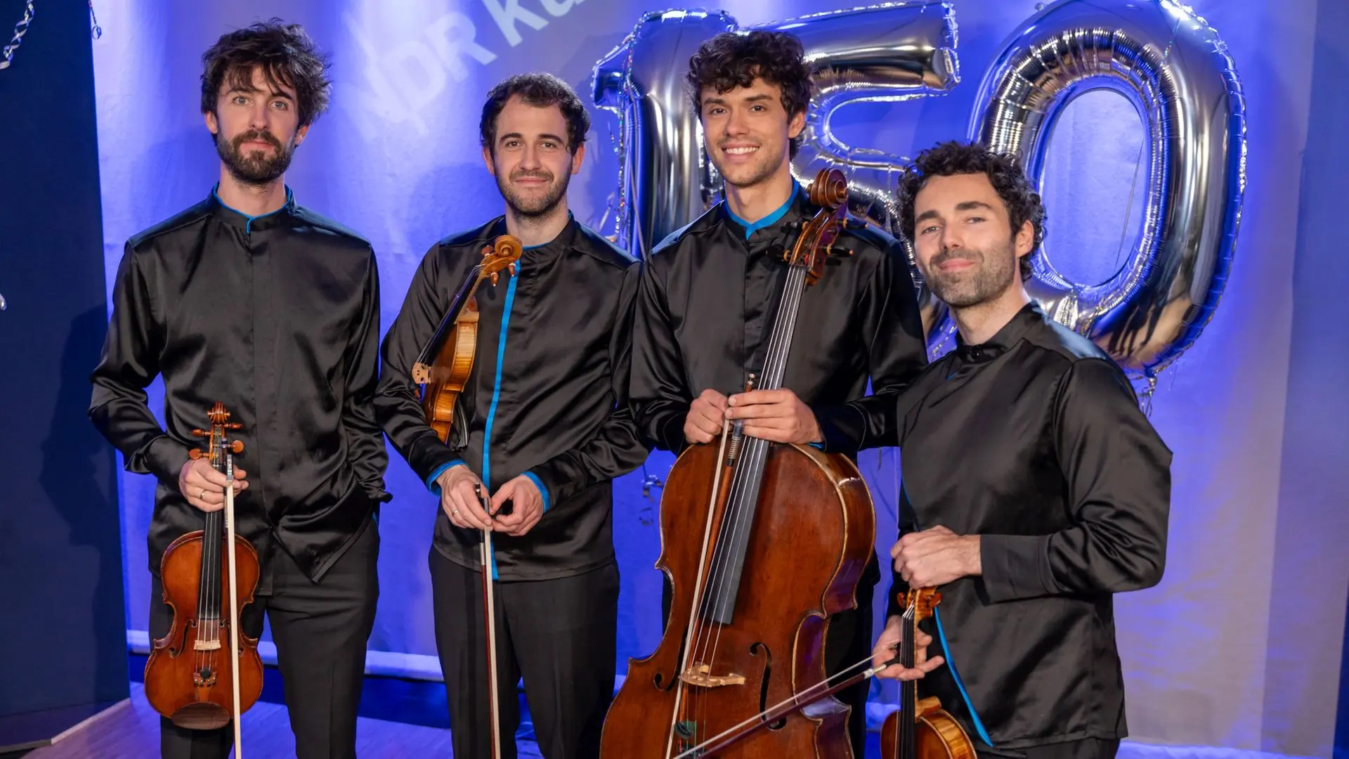 EXTRA wird 150! Jubiläumsshow mit dem Vision String Quartet | ndr.de