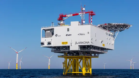 What is girthmaster new to the area to catch up with