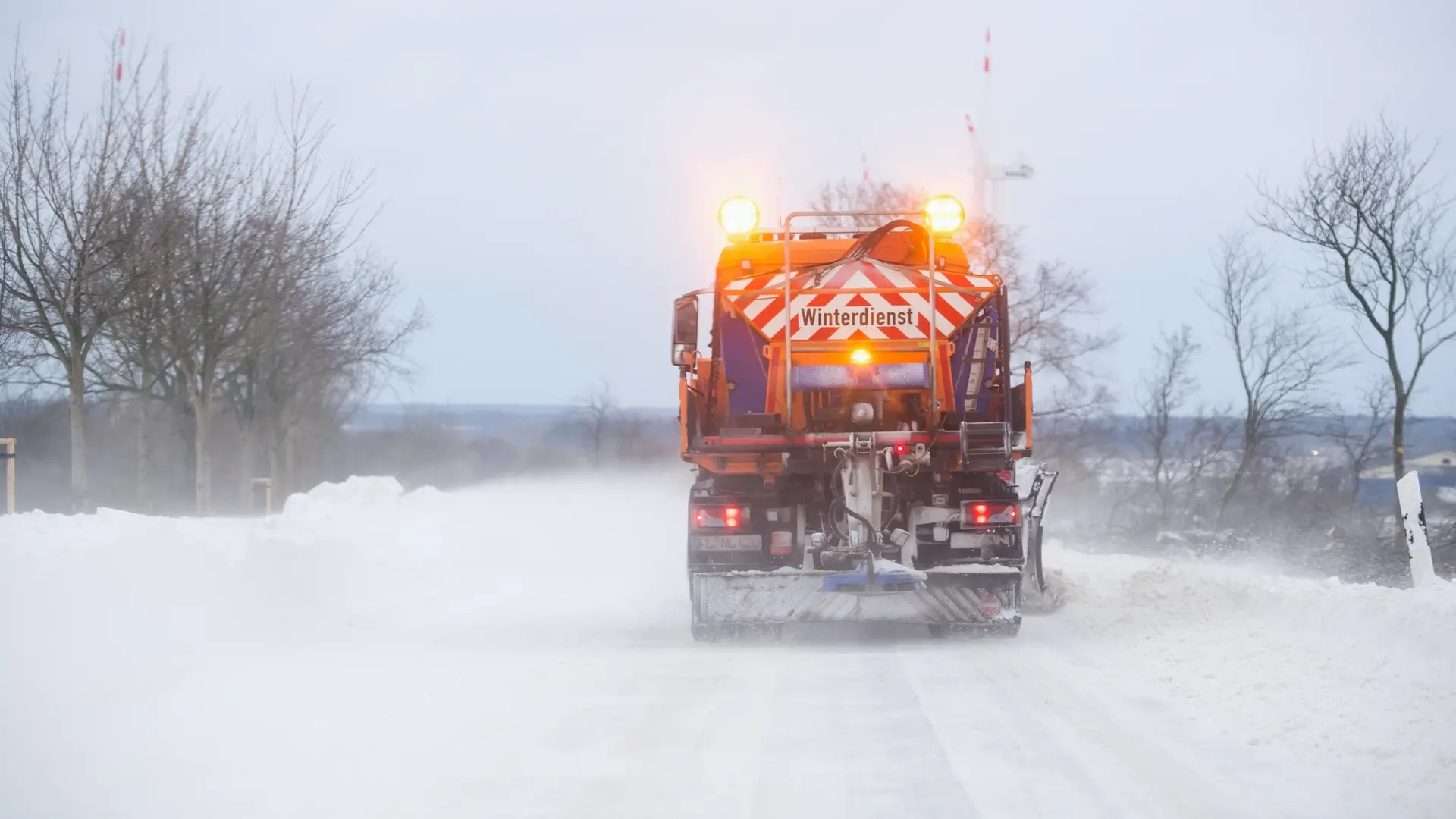 Heute Warnstreik: Winterdienst in SH läuft trotzdem | ndr.de