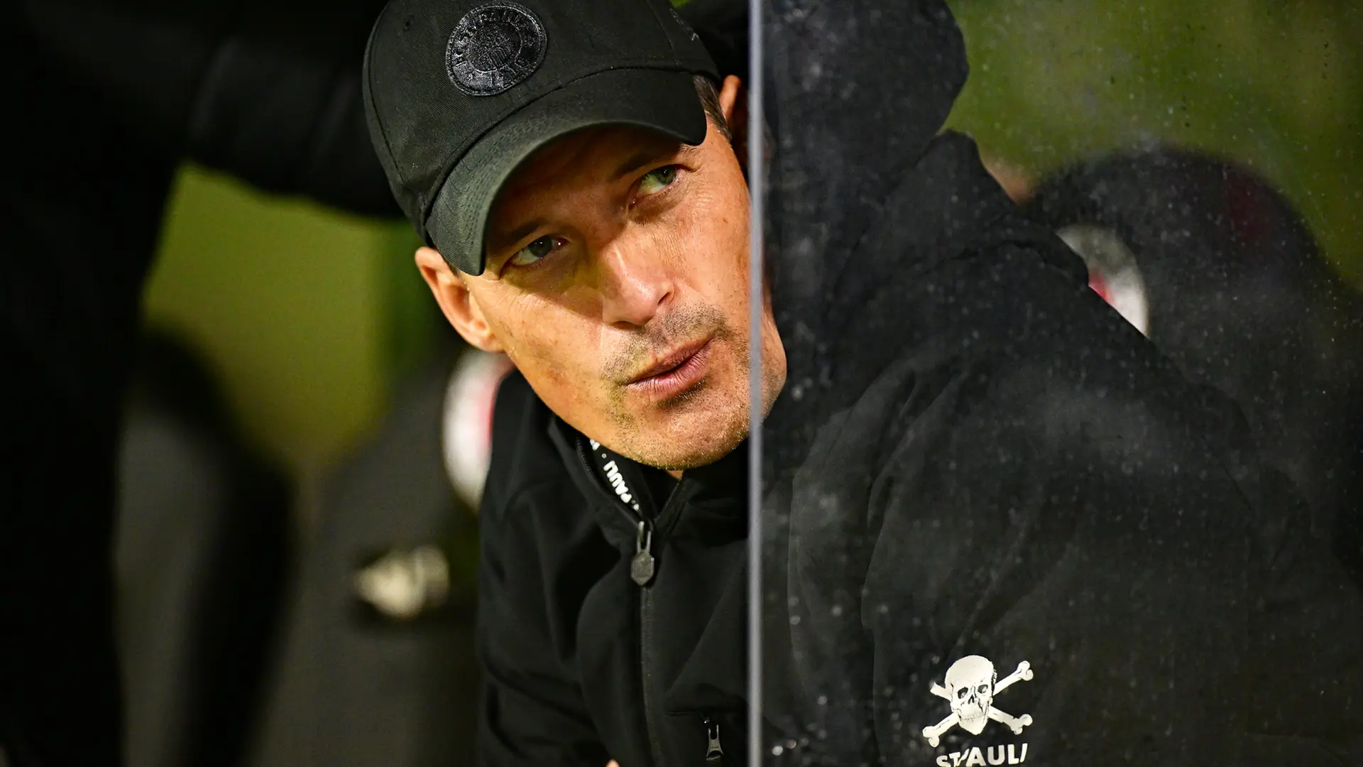 FC St. Pauli: Die Hoffnungen ruhen auf Irvine - und weiter auf Blessin ...