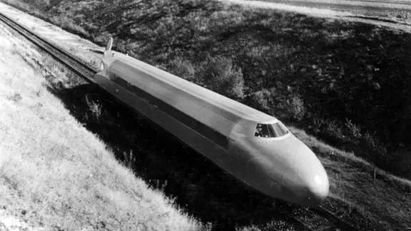 Fliegender Hamburger: 1933 ging's in Rekordzeit nach Berlin | ndr.de