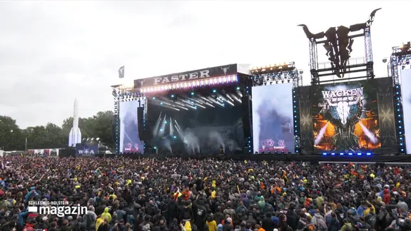 Wacken: Bus-Shuttle von Itzehoe zum Festivalgelände | ndr.de