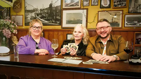 Moderatorin und Podcasterin Evelyn Weigert | ndr.de