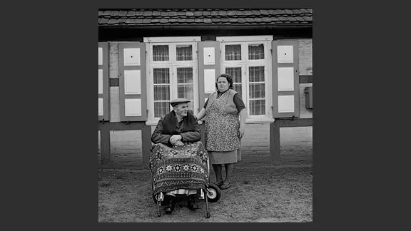 Barbara Wolff: 16 Eichen | ndr.de