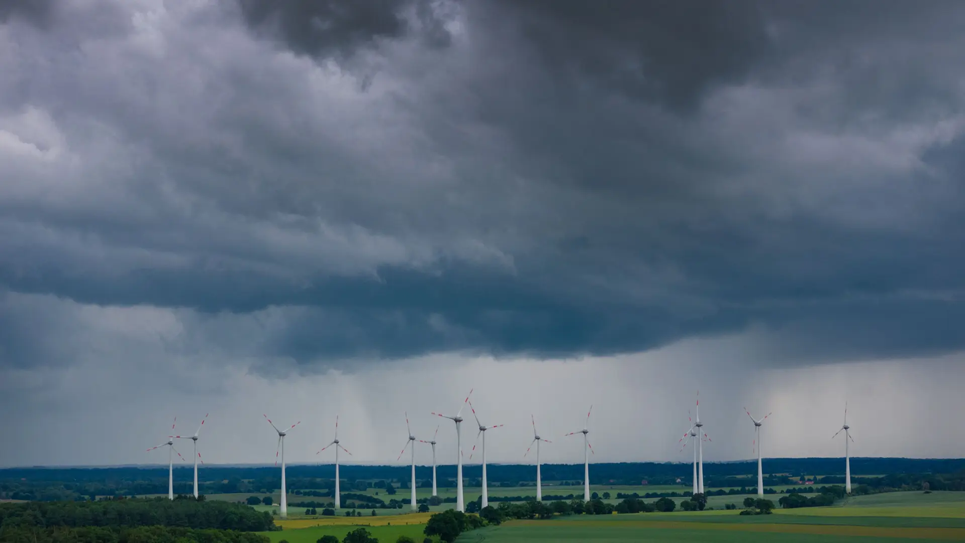 Unwetterwarnung aufgehoben: Regengebiete ziehen ab | ndr.de