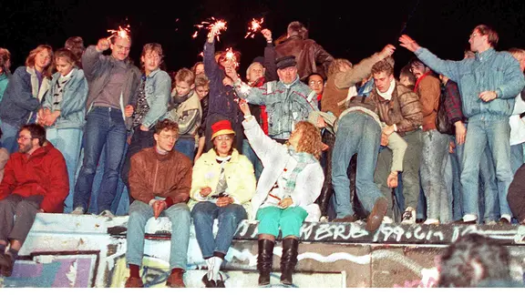 Mauerfall 1989: Umbruch eines Systems | ndr.de