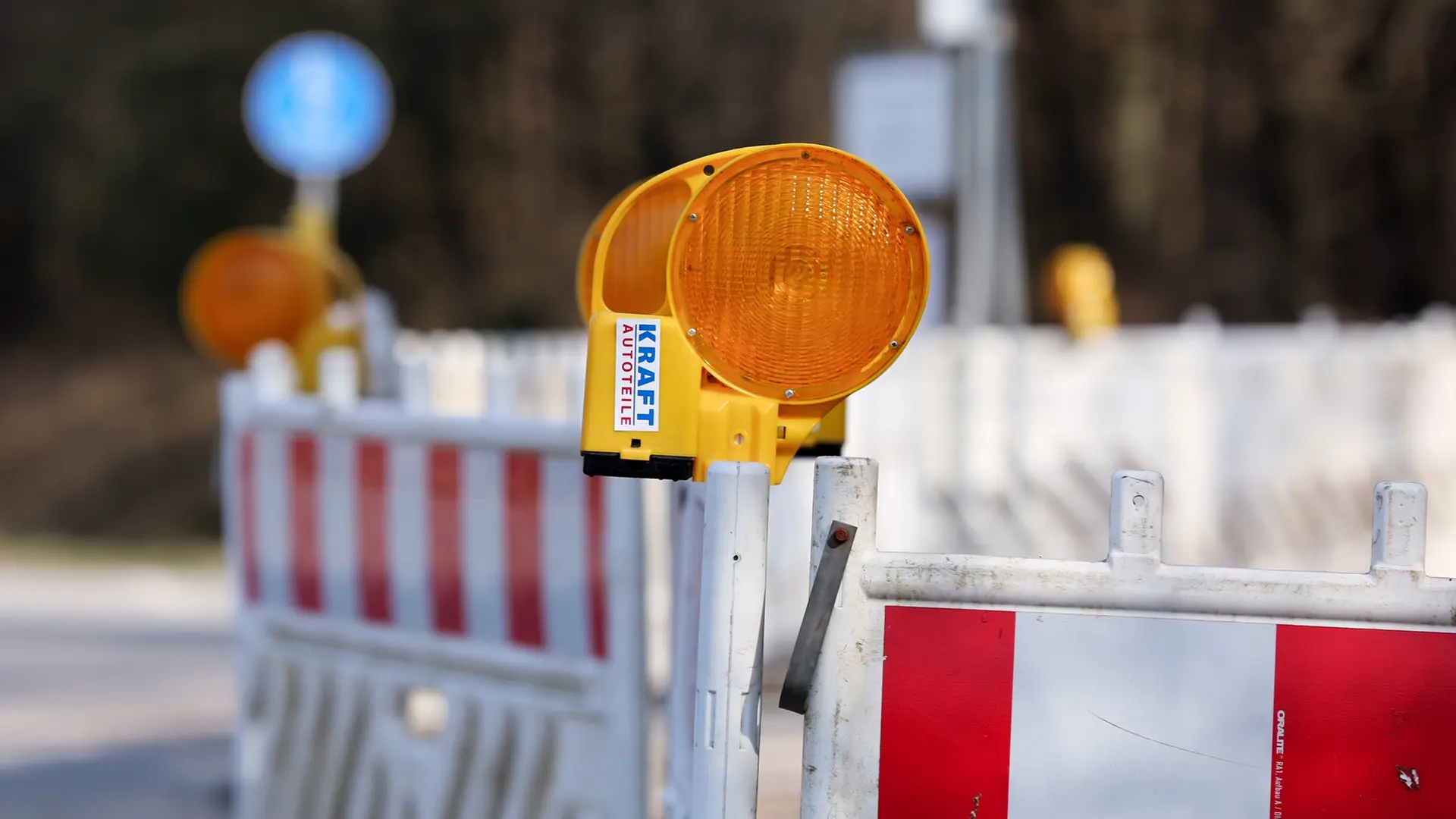 Bis Mitte August gesperrt: B217 bei Hameln wird saniert | ndr.de