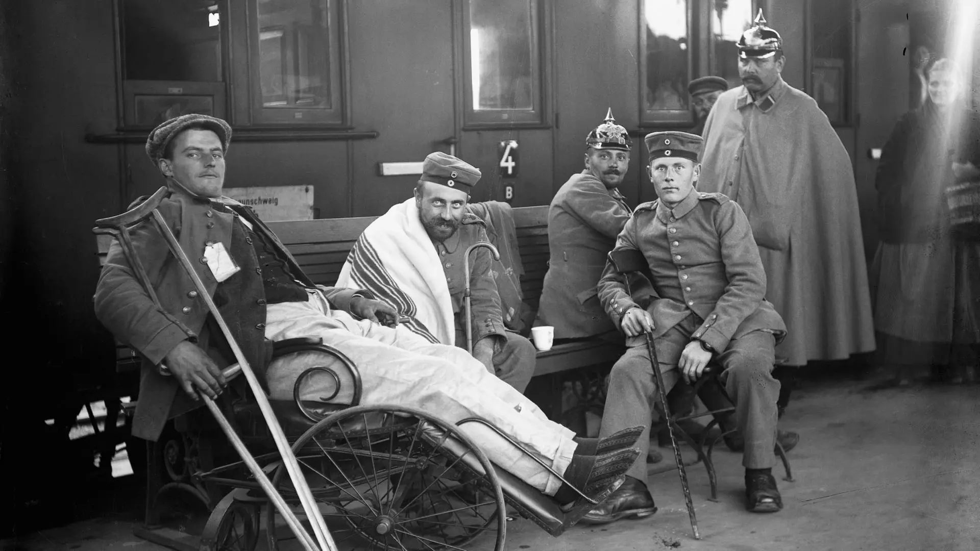 Käthe Buchler - Pionierin der sozial-dokumentarischen Fotografie | ndr.de