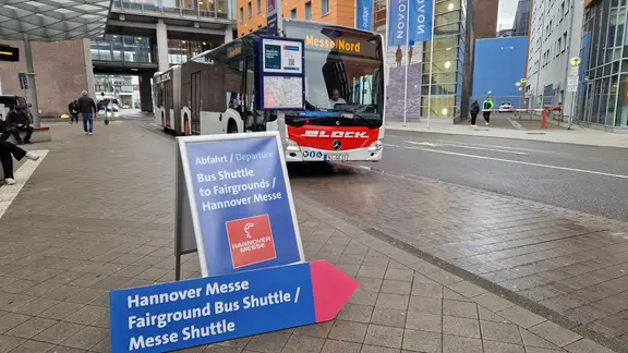 Warnstreik in Niedersachsen: Busse und Bahnen stehen erneut still