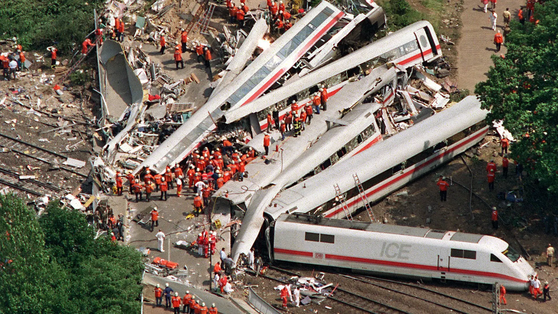 ICE-Unglück von Eschede: Ein Superzug rast in die Katastrophe | ndr.de