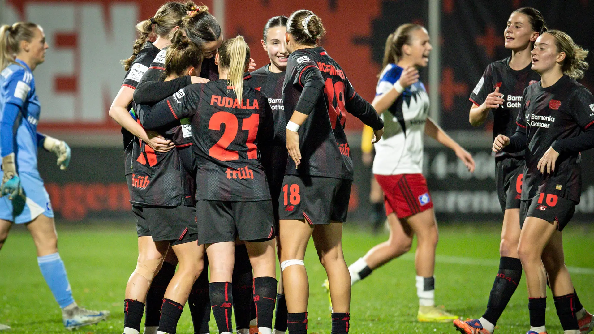 HSV-Drama in Leverkusen - Niederlage in letzter Sekunde | ndr.de