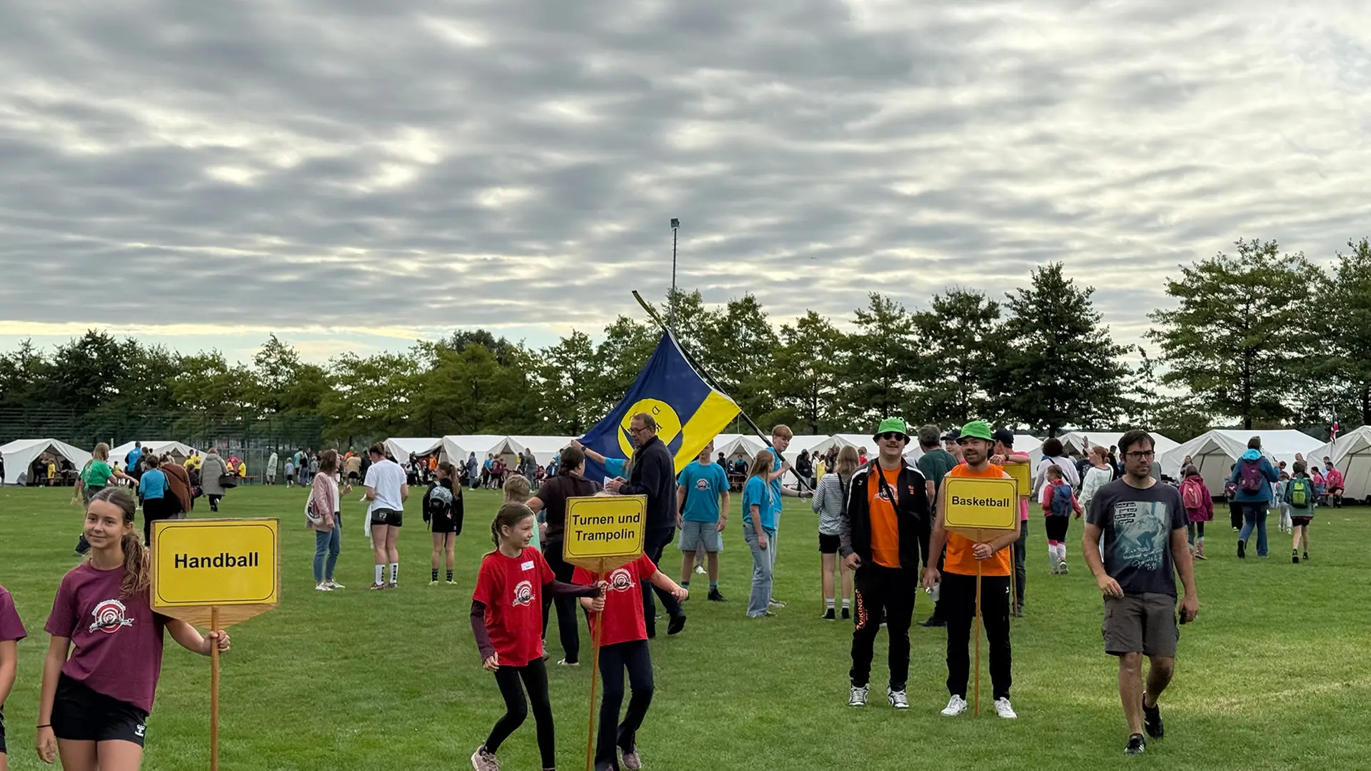 Sportcamp Schleswig: Sportarten zum Kennenlernen | ndr.de