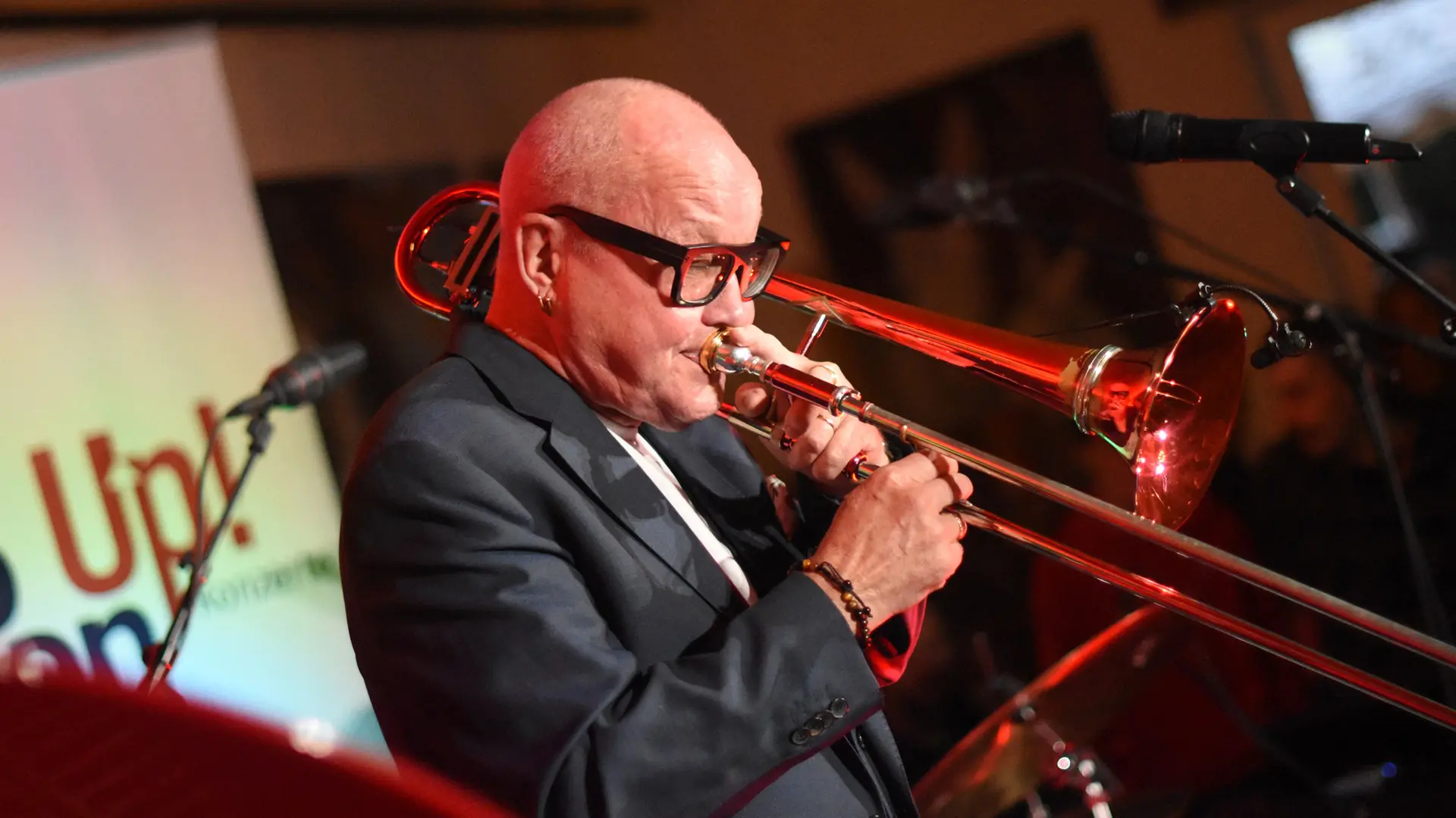 Jazz, Funk und Esel beim PopUp! Konzert mit Nils Landgren | ndr.de