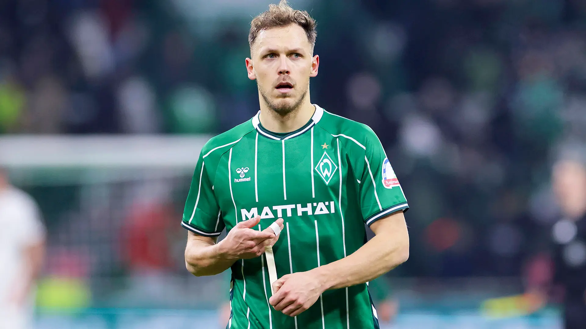 Werder-Verteidiger Lynen: "Das ist zu billig" | ndr.de