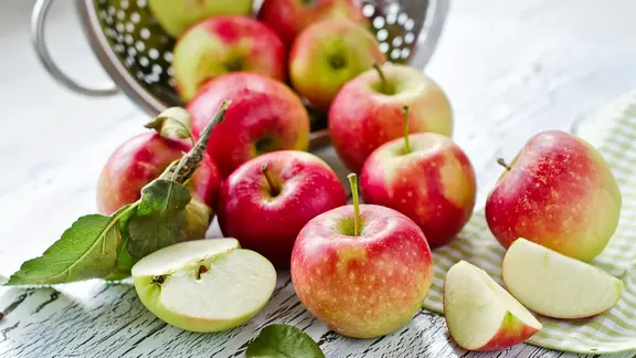 Gedeckter Apfelkuchen | ndr.de