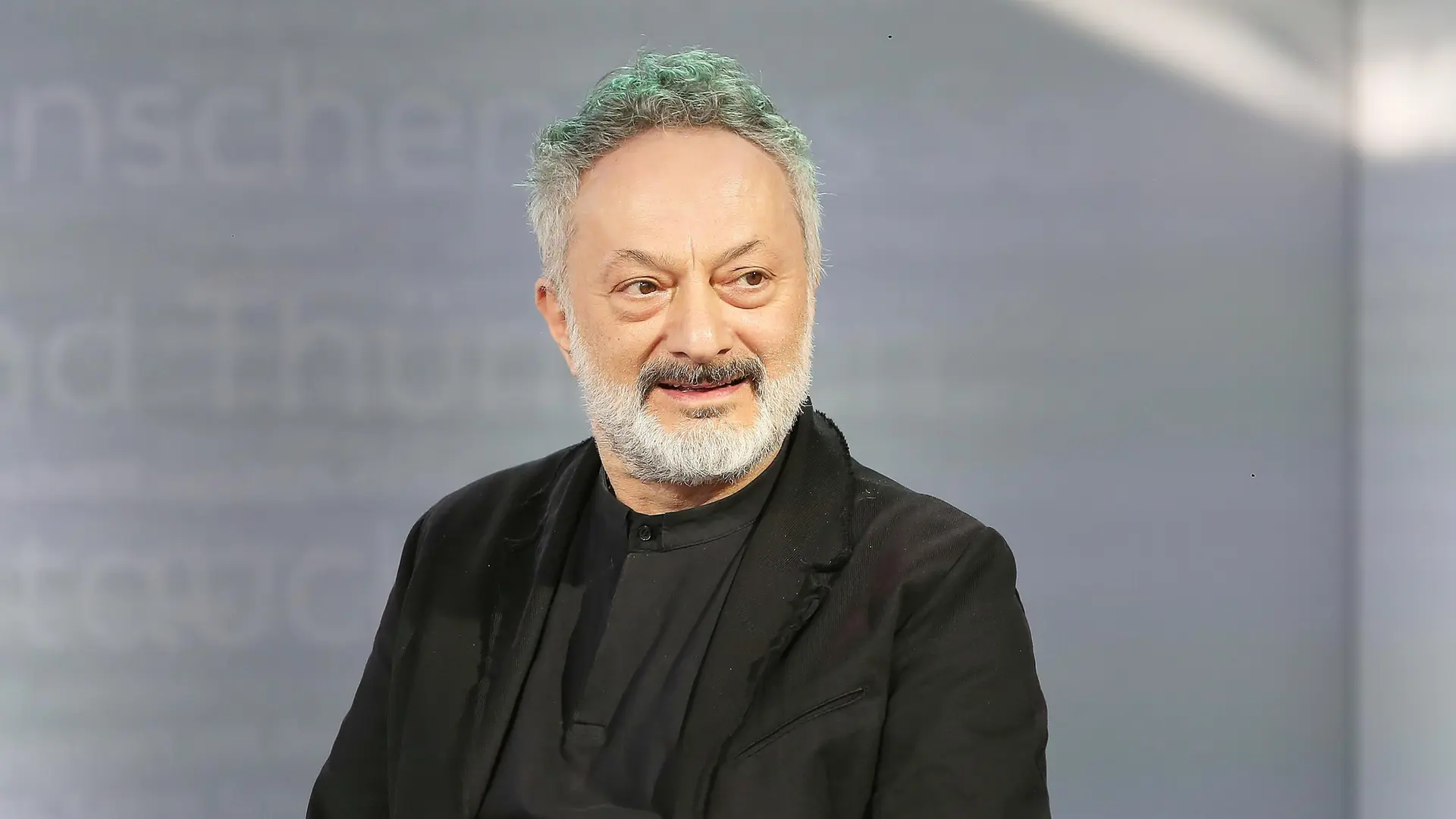Walter Kempowski Preis 2025 geht an Feridun Zaimoglu | ndr.de