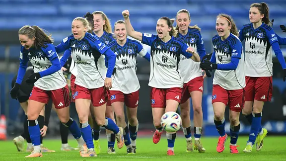 Trotz langer Überzahl: HSV verpasst Sieg auf Schalke | ndr.de