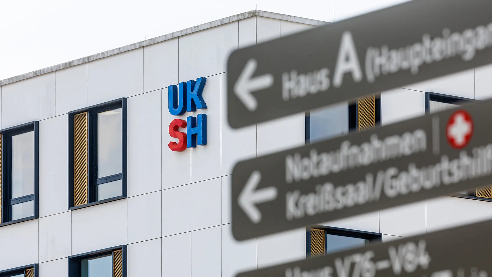 Neue Kindernotaufnahme am UKSH Lübeck eröffnet | ndr.de