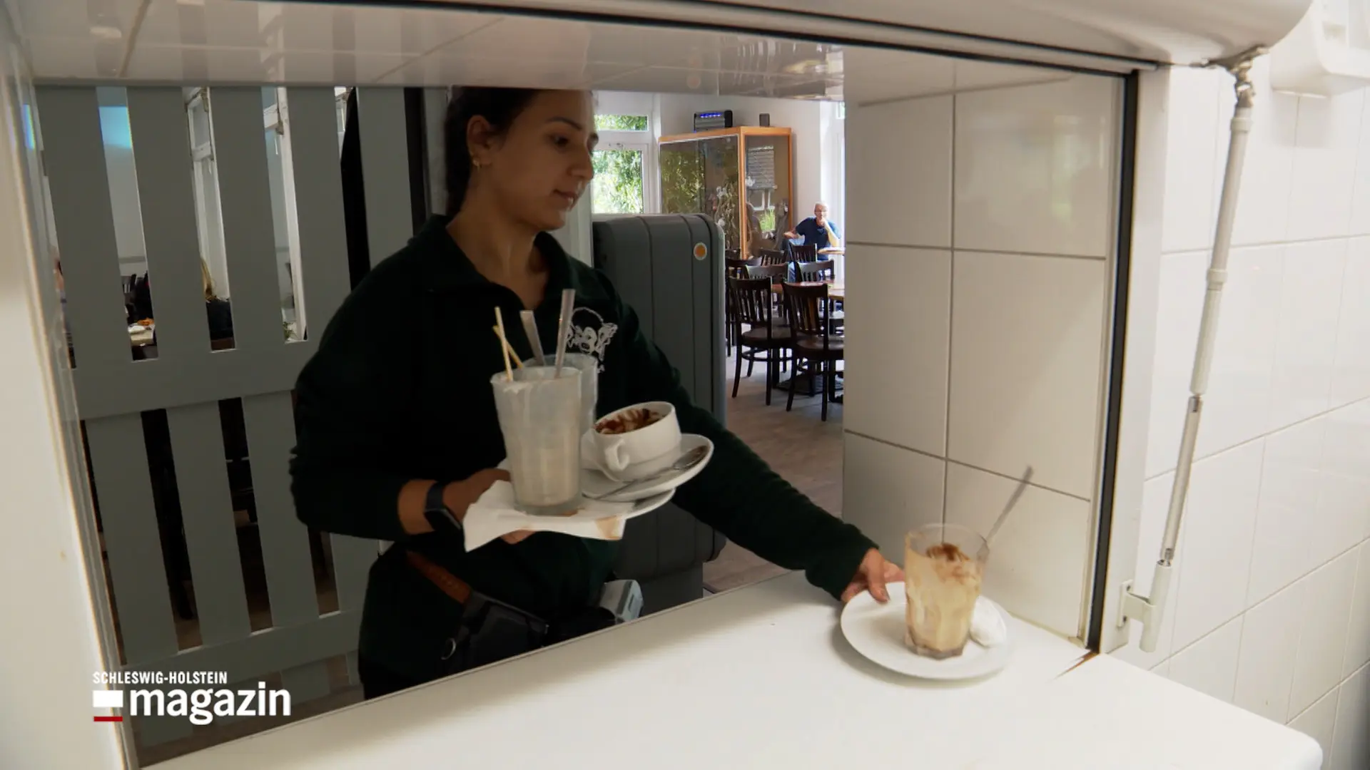 Ivana alawi video scandal upon examining her pictures and