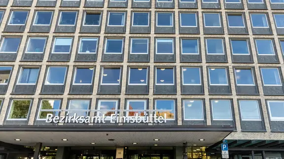 Thering als Hamburger CDU-Chef wiedergewählt | ndr.de