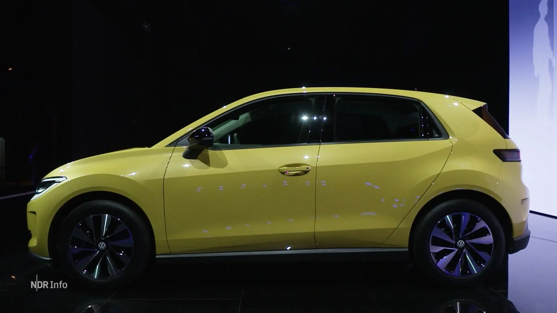 Volkswagen stellt neues E-Auto "ID. Polo" vor | ndr.de