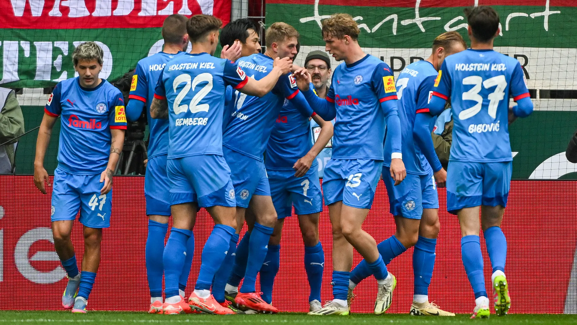 Holstein Kiel im Abstiegskampf - Mehr als ein Fünkchen Hoffnung | ndr.de